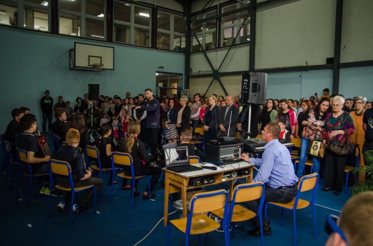 dan-skole-resad-kadic-02 – TESANJ.NET